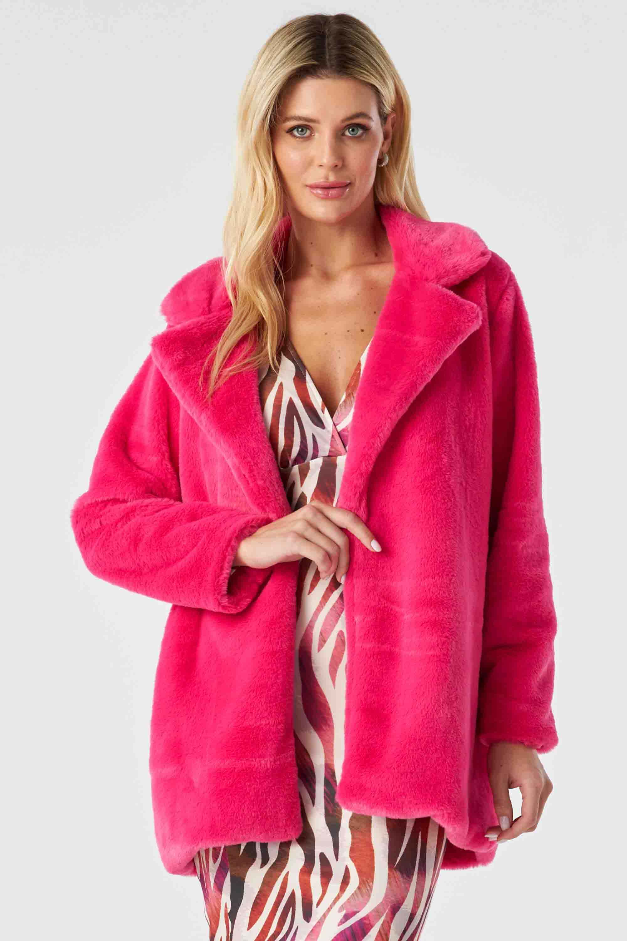 Casaco Longo Feminino Pêlo Rosa